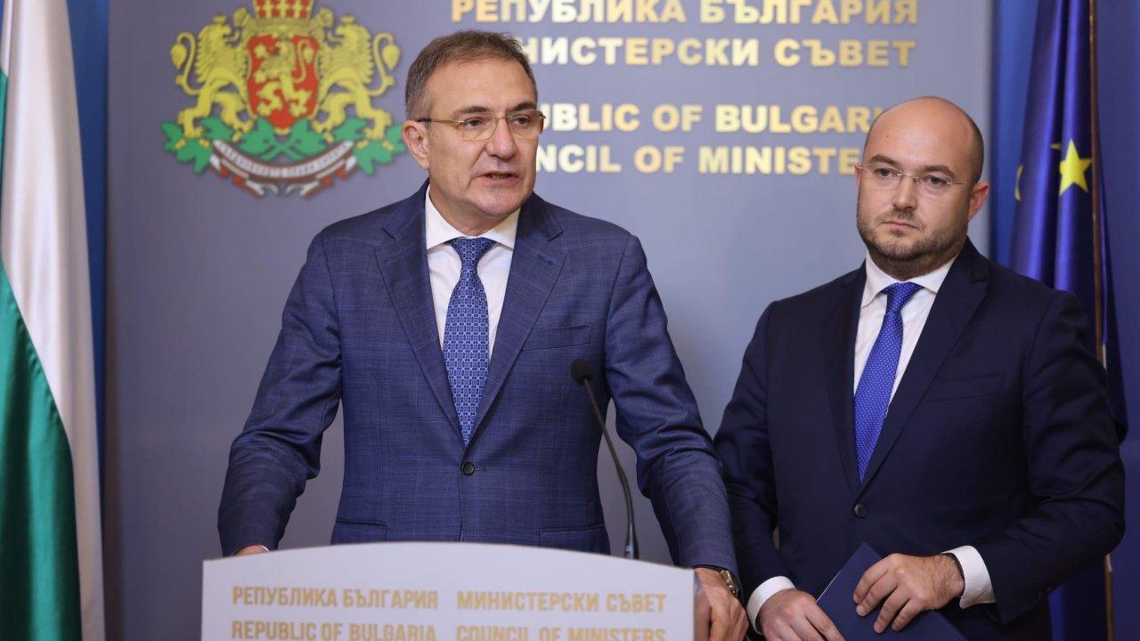 Отпускат се 900 хил. лв. помощ за пострадалите семейства от пожарите ...
