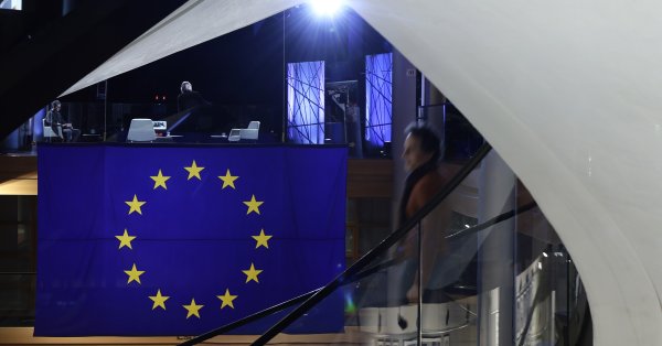 Коментари за Проучване: Много европейци смятат, че война с Русия е възможна - Страница 3 ...