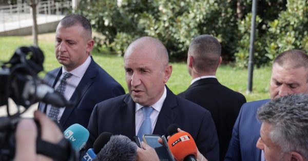 Радев: Нарушаването на въздушното пространство на Полша води до опасна ескалация на напрежение ...