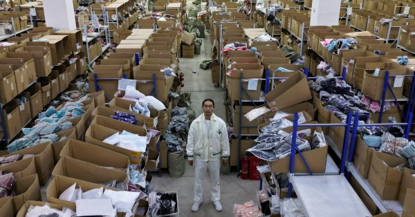 Китай планира рекорден бюджетен дефицит от 4% от БВП през 2025 г. - Новини от Dnes.bg