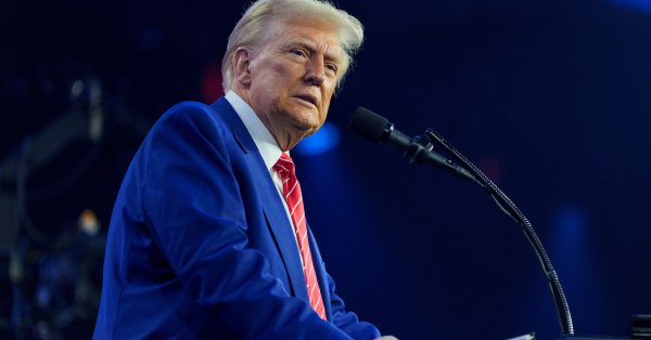 Тръмп твърди, че Путин иска да се срещне с него "възможно по-скоро" - Новини от Dnes.bg