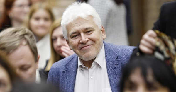 Коментари за Проф. Киров: Конституционният съд удари звучна плесница на Киселова - Страница 3 ...