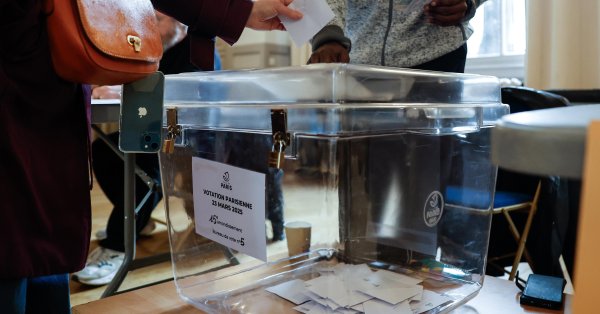 Парижани гласуваха и още 500 улици стават пешеходни - Новини от Dnes.bg