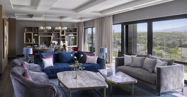 InterContinental Sofia с два приза от Световните награди за туризъм 2019 - Новини от Dnes.bg