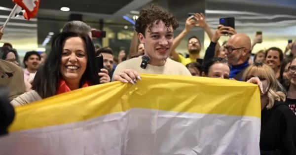 "Евровизия" забрани палестински и ЛГБТ флагове на сцената - Новини от Dnes.bg