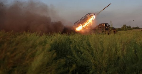 Ирански балистични ракети подхранват руските обстрели в Украйна - Новини от Dnes.bg