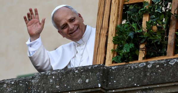 Папа Лъв XIV разговаря с Бенямин Нетаняху - Новини от Dnes.bg