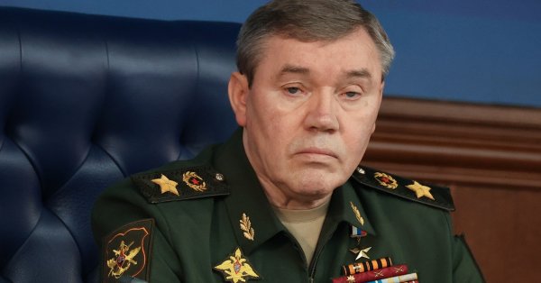 Имаме ли връзка? Най-висшите военни на САЩ и Русия се чуха по телефона - Новини от Dnes.bg