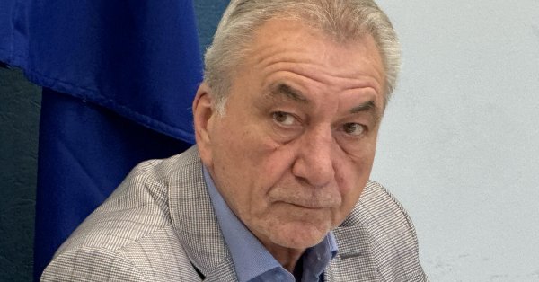 КЗК проверява 500 търговски обекта в 25 града, ще следи за картели - Новини от Dnes.bg