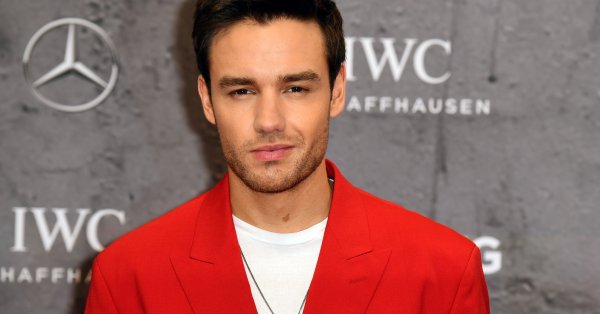 Лиъм Пейн не успя да навърши 32 г., Кейт Касиди с трогателно послание - Новини от Dnes.bg