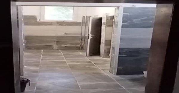 Училищен ремонт за 200 хиляди лв. потресе родители: Падащи плочки, течащи тоалетни - Новини от ...