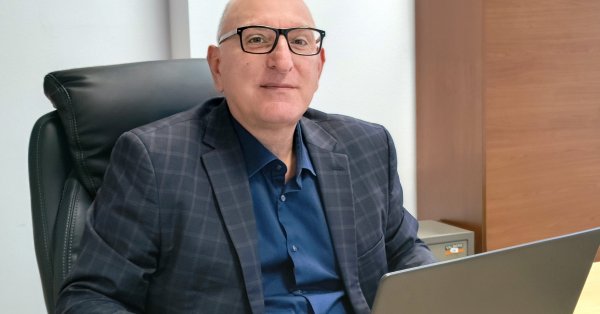 Промяната към еврото - стъпка по стъпка с Общинска банка - Новини от Dnes.bg