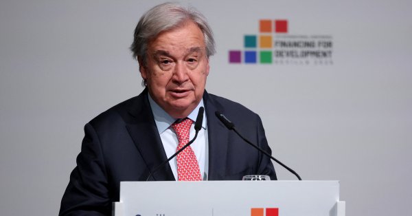 Антониу Гутериш: Екстремните горещини вече не са рядкост - Новини от Dnes.bg