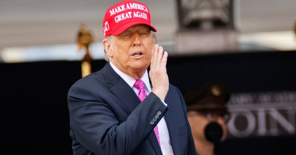 Защо медта, алуминият и стоманата са в основата на идеологията на Тръмп за MAGA? - Новини от Dnes.bg