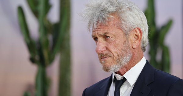 Коментари за С хонорар от 1 долар Шон Пен се снима във филм за войната в Украйна - Страница 3 ...